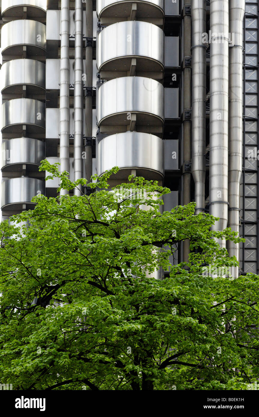 Lloyds Insurance building in City of London financial district of ...
