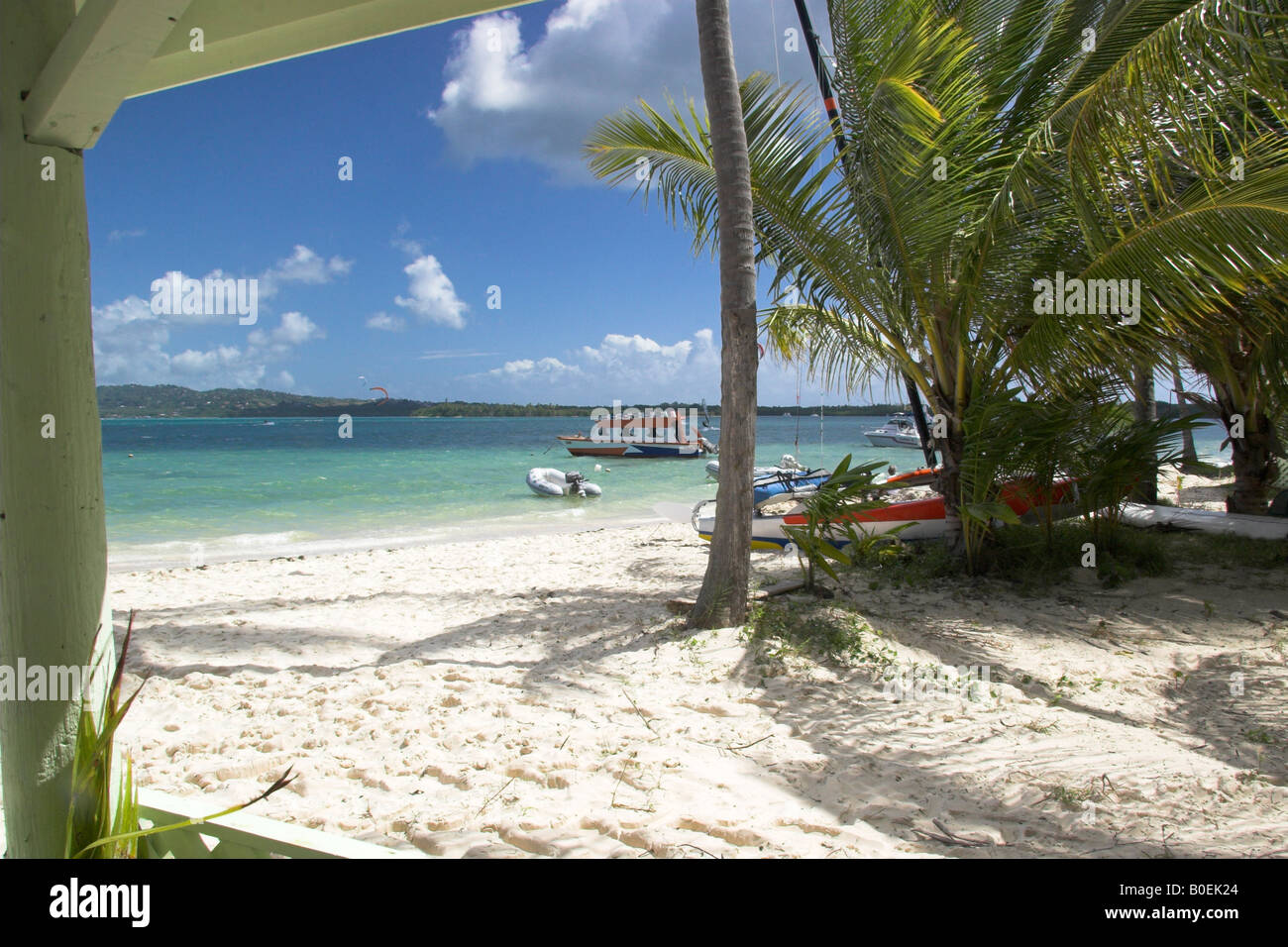 Tobago beach hut hi-res stock photography and images - Alamy