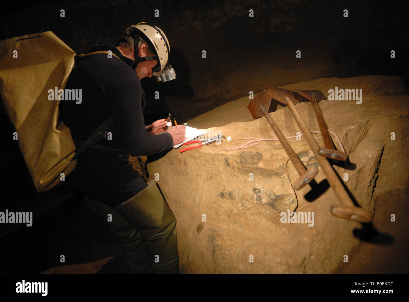 Cave scientist hi-res stock photography and images - Alamy