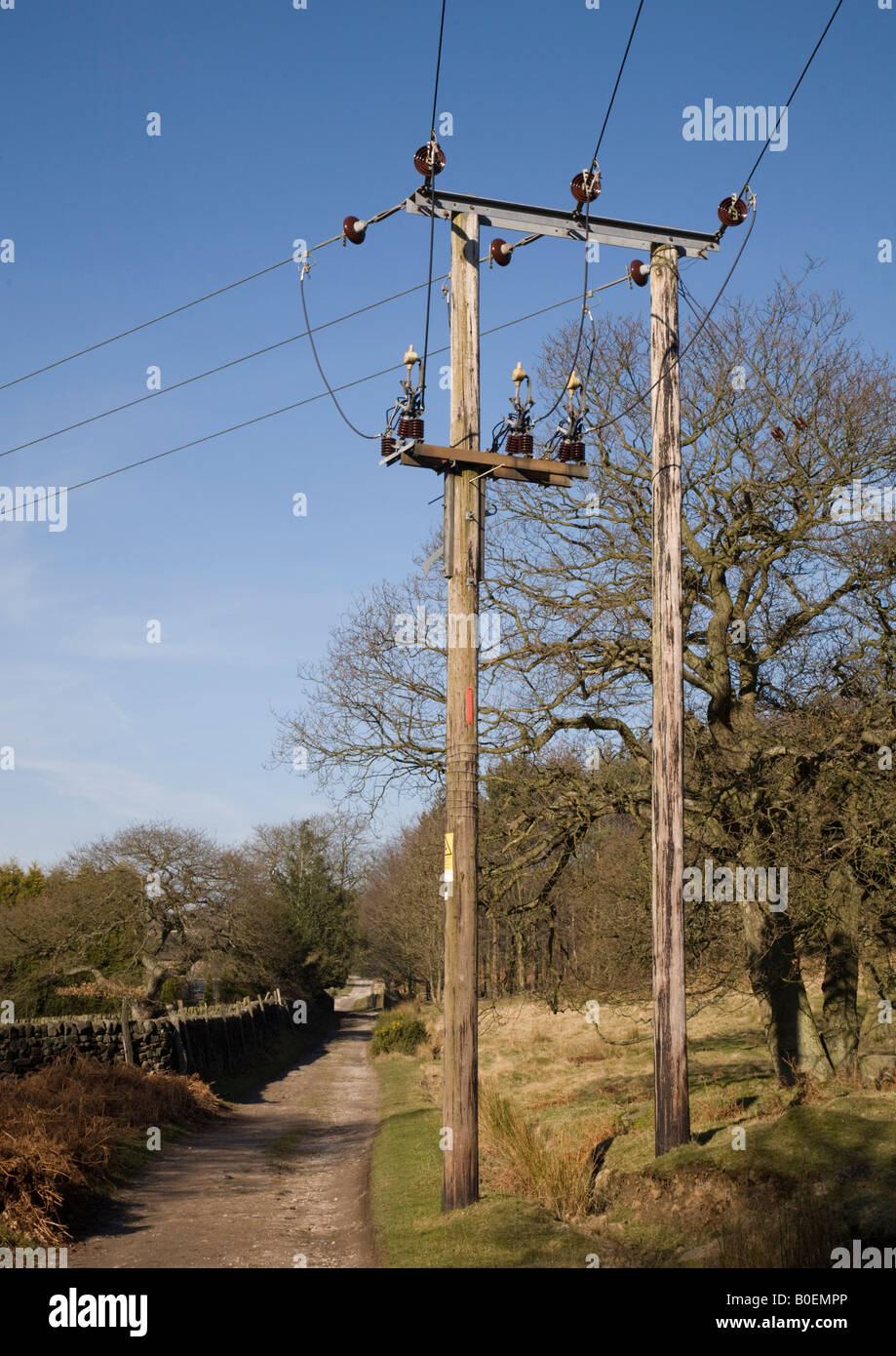 Electricity pole hi-res stock photography and images - Alamy