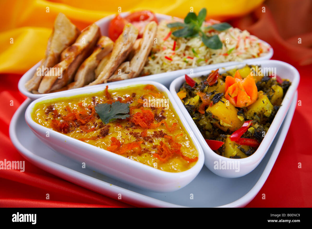Indian set lunch meal. Tarka dall and sag aloo Stock Photo - Alamy