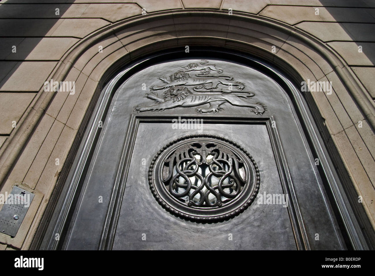 Bank Of England Door Stock Photos & Bank Of England Door Stock Images ...