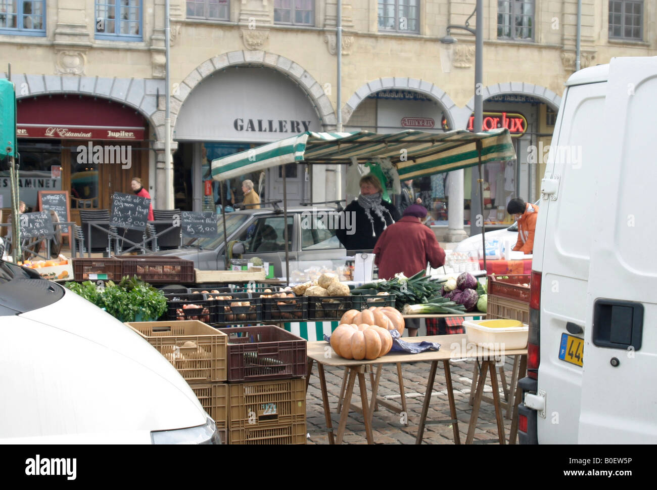 France arras market pas hi-res stock photography and images - Alamy