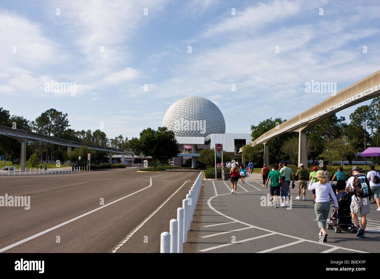Distant View of the Spaceship Earth Geodesic Dome at Walt Disney's ...