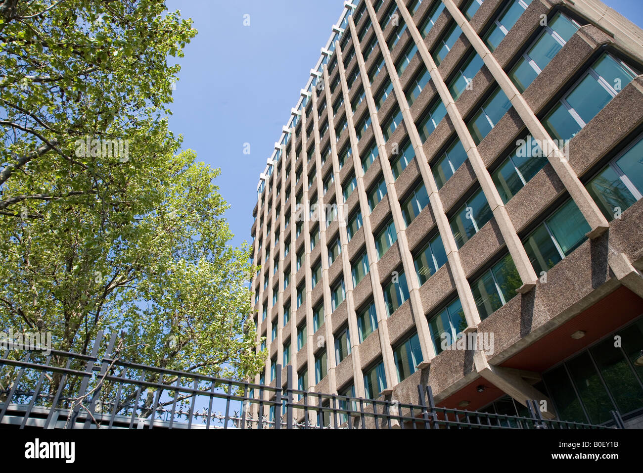 a tower block Stock Photo - Alamy