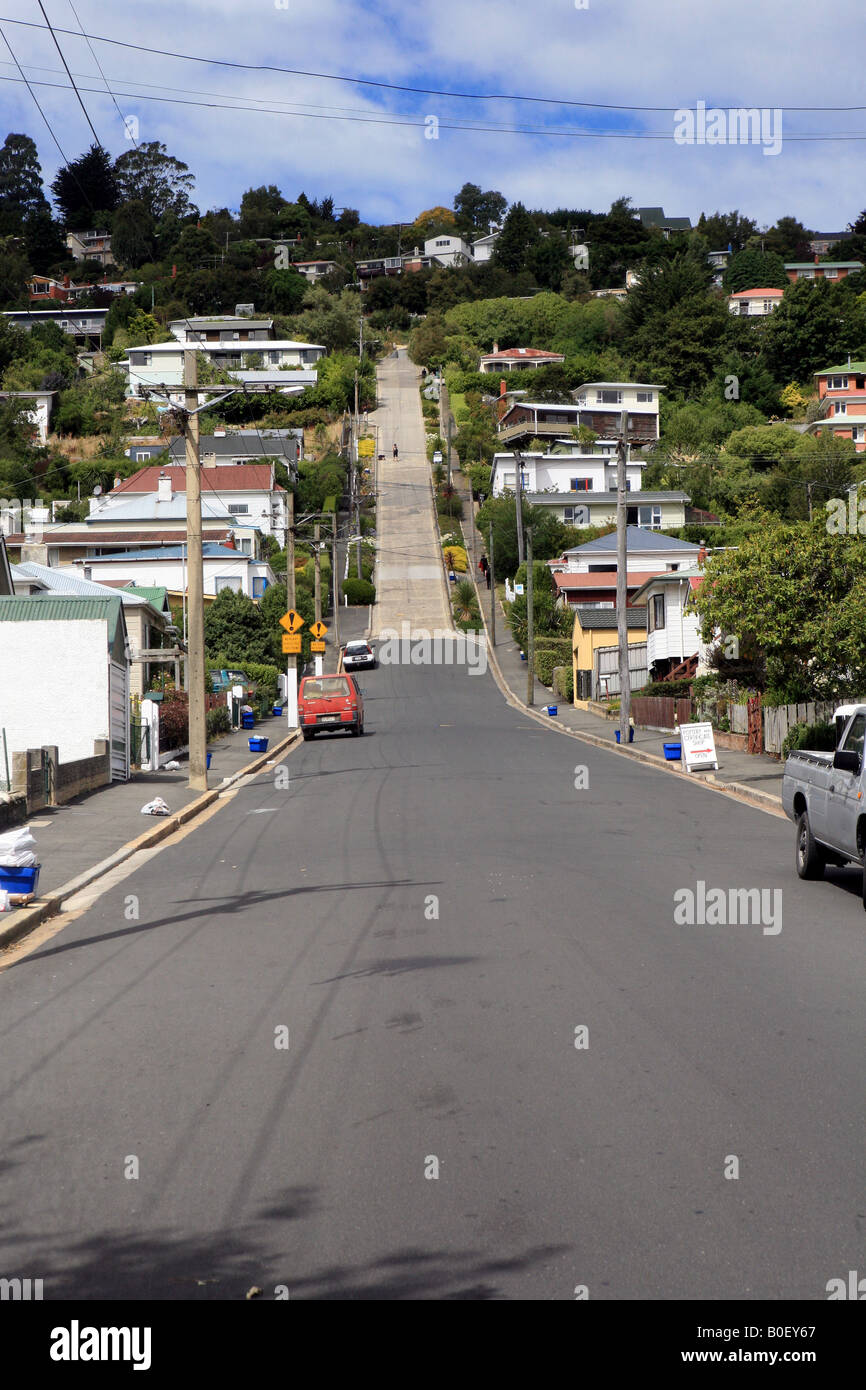 The steepest street in the World - Baldwin street Dunedin New Zealand ...