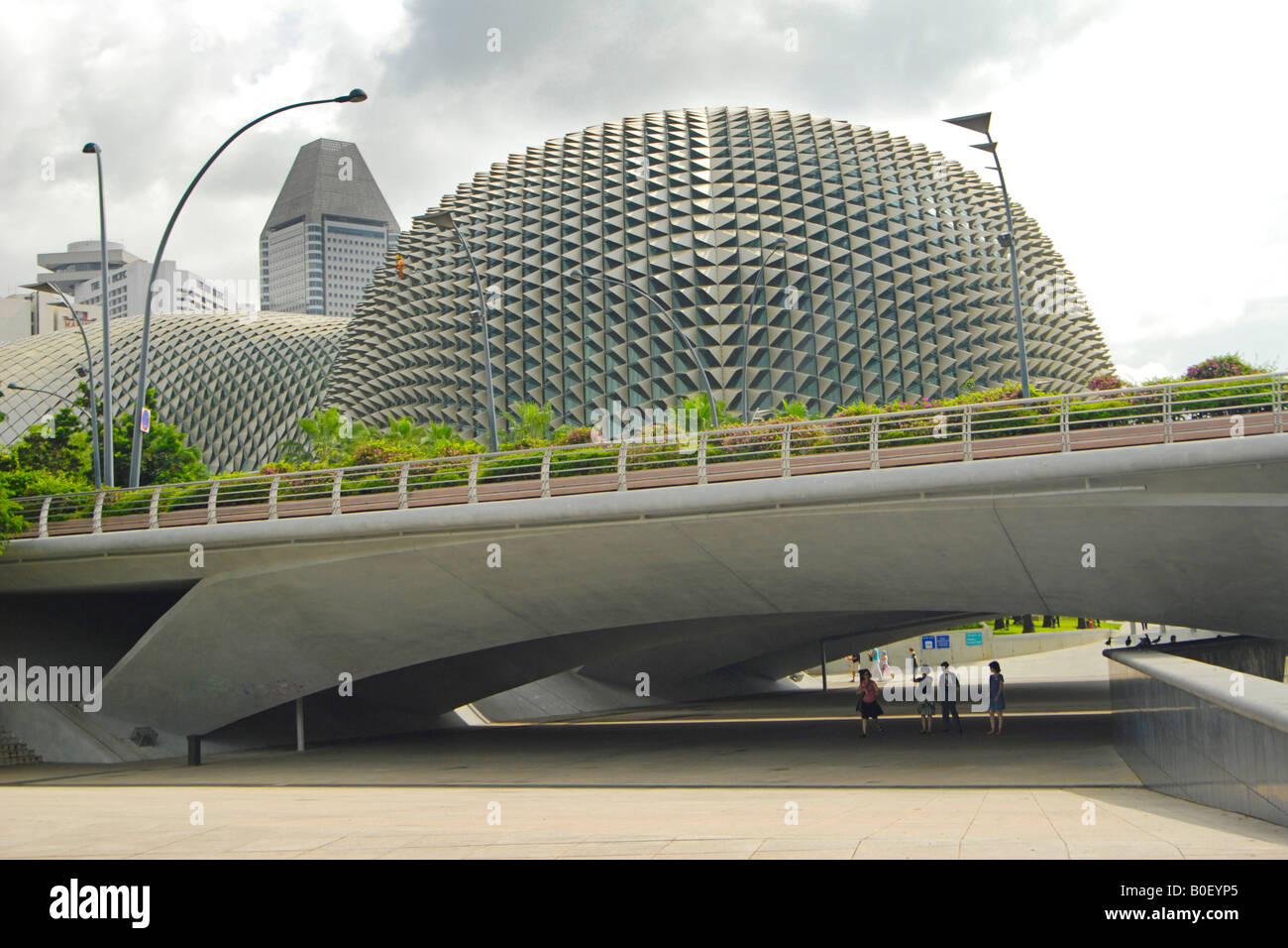 Esplanade - Theatres on the Bay, Singapore Stock Photo - Alamy