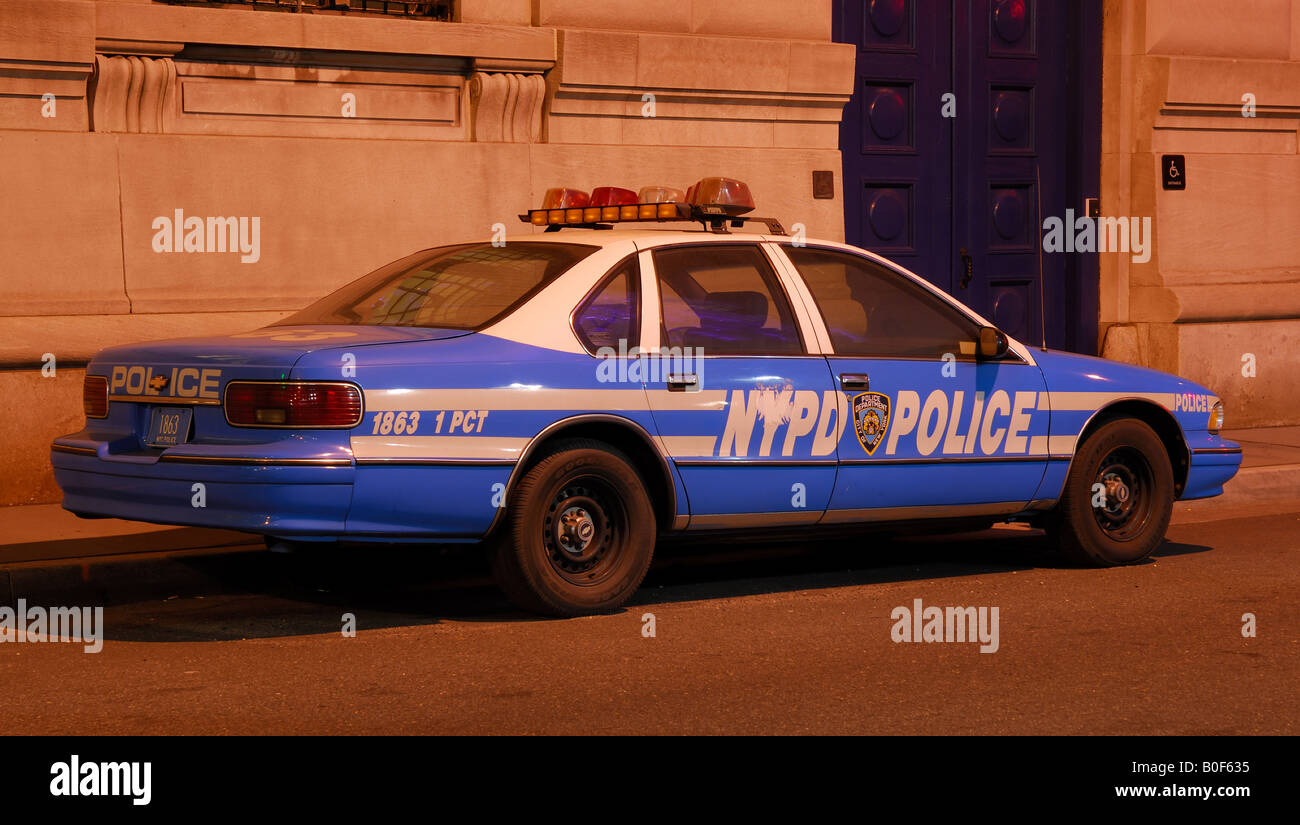 Police patrol car new york hi-res stock photography and images - Alamy
