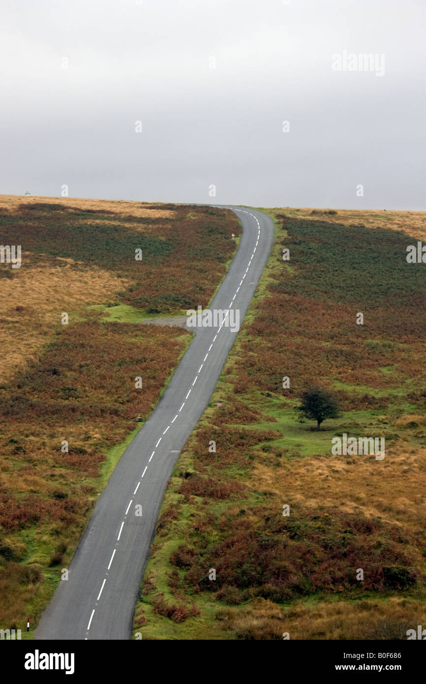 Driving in dark no headlights hi-res stock photography and images - Alamy