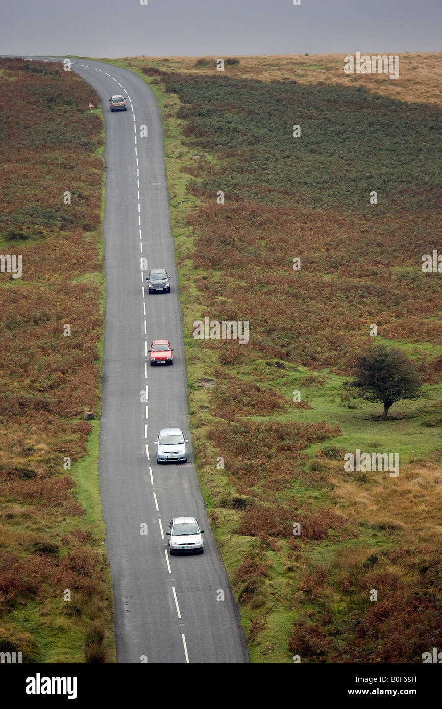 Cars driving on one lane highway hi-res stock photography and images ...
