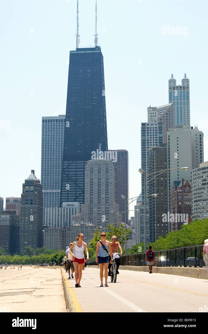 Chicago Bike & Exercise Path Stock Photo - Alamy