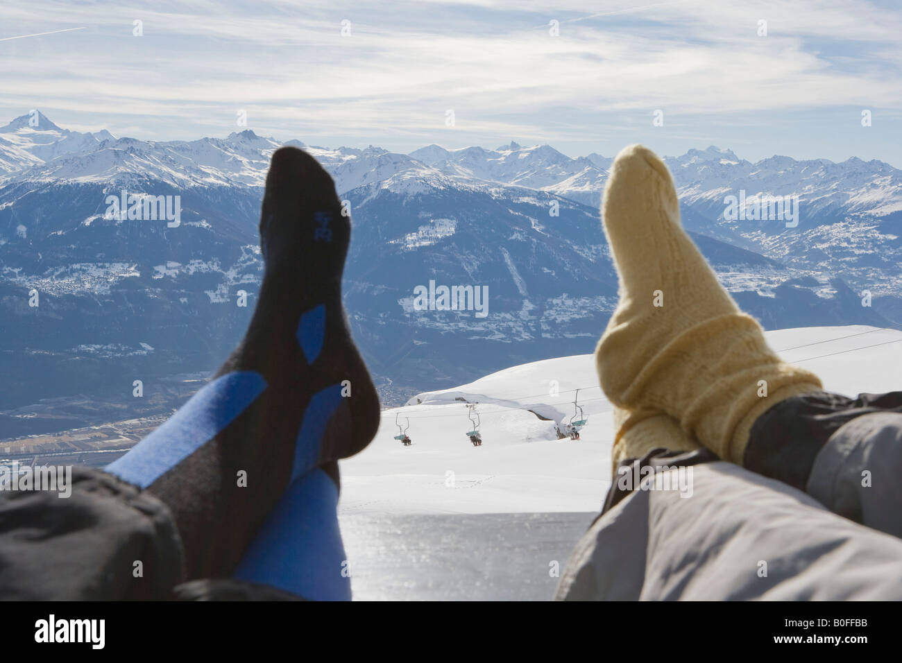 Woman skier sitting on bench hi-res stock photography and images - Alamy