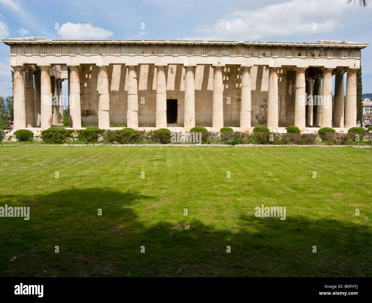 Doric temple hi-res stock photography and images - Alamy