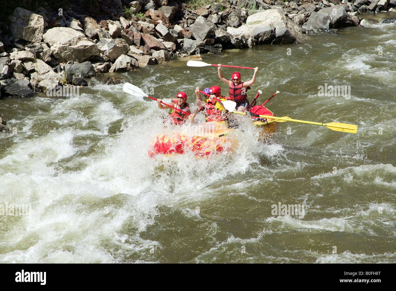Commercial life raft hi-res stock photography and images - Alamy