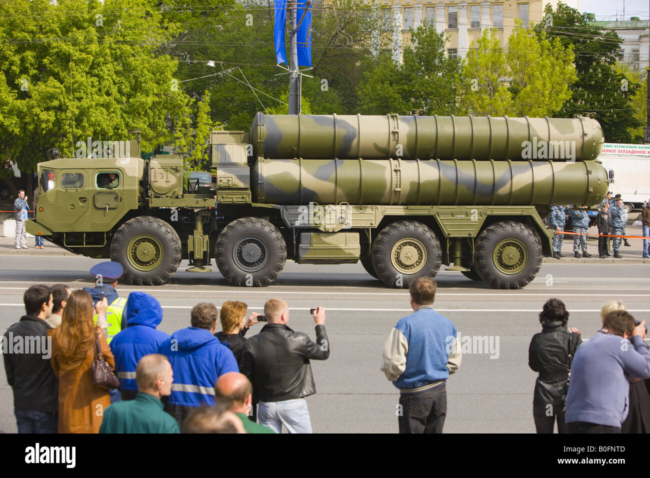 Russian army parade tank hi-res stock photography and images - Alamy
