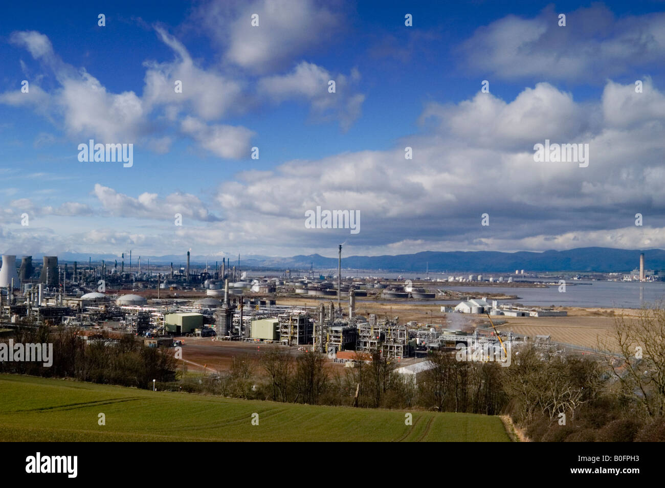 Grangemouth petrochemical hi-res stock photography and images - Alamy