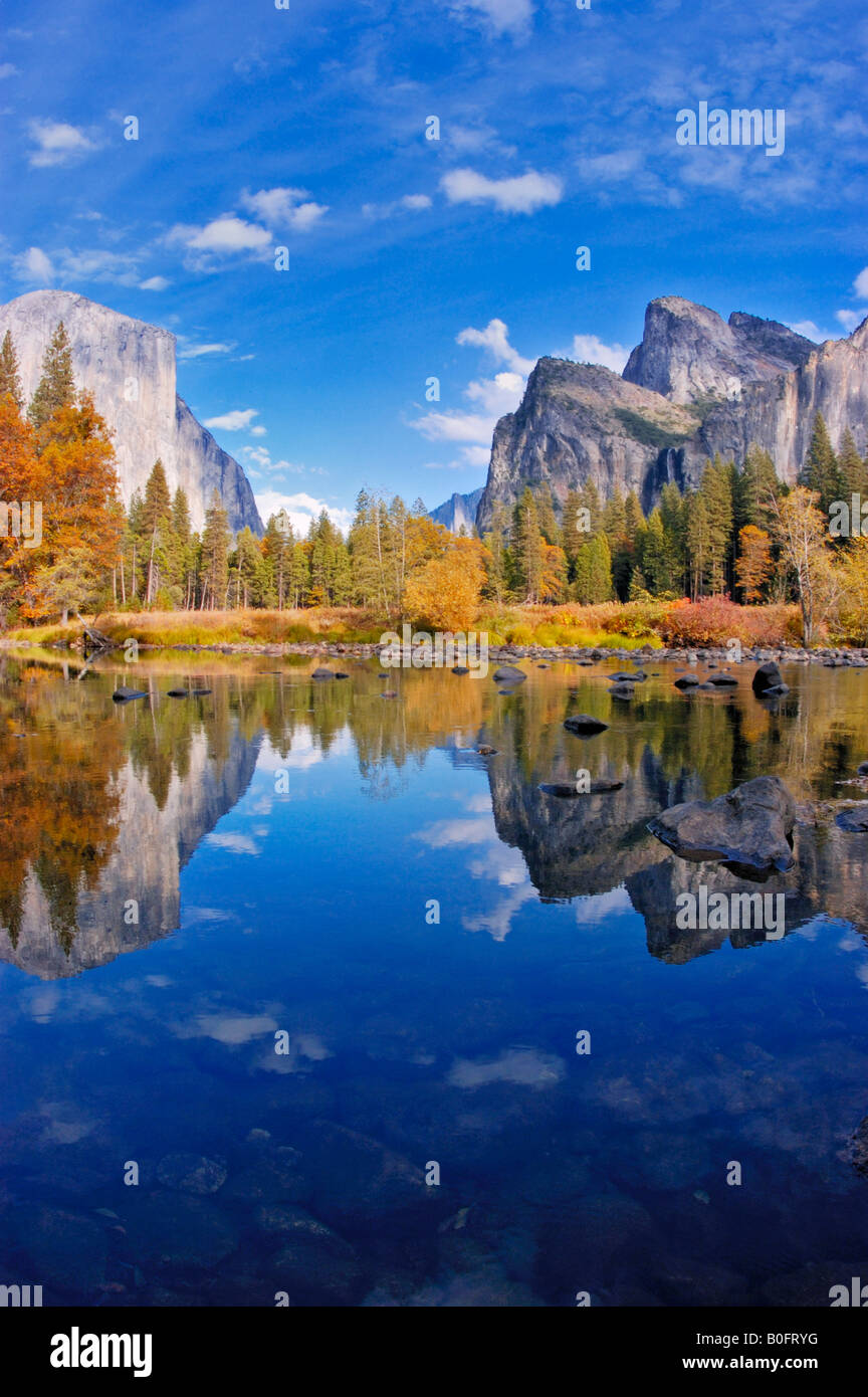 The Merced River at Gates of the Valley Yosemite National Park ...