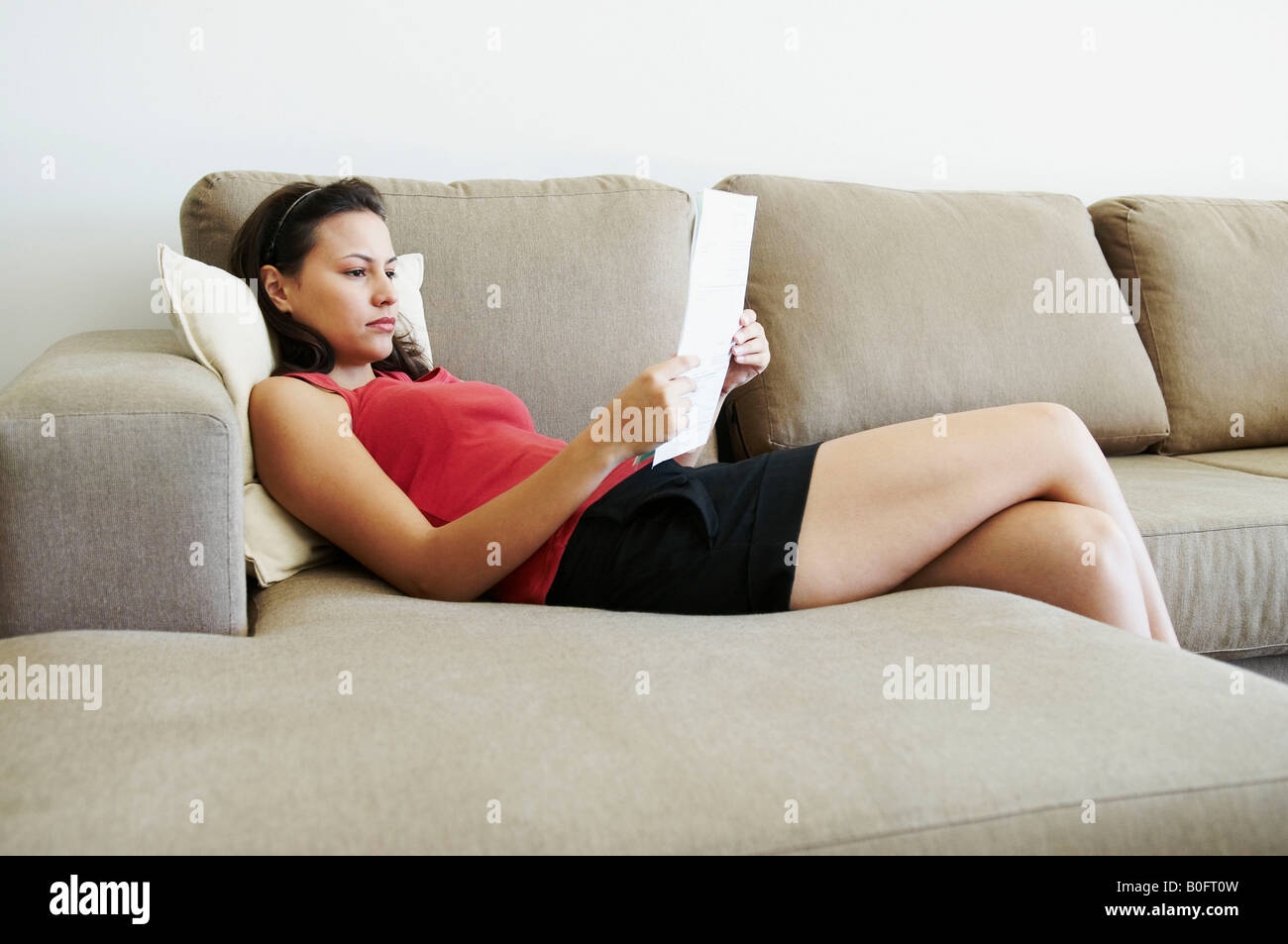 Woman slouching hi-res stock photography and images - Alamy