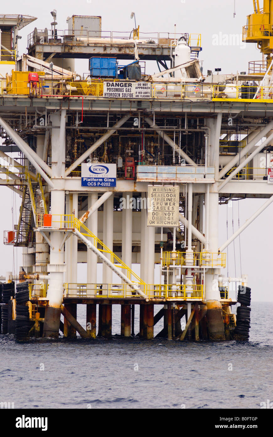 North sea off shore platform hi-res stock photography and images - Alamy