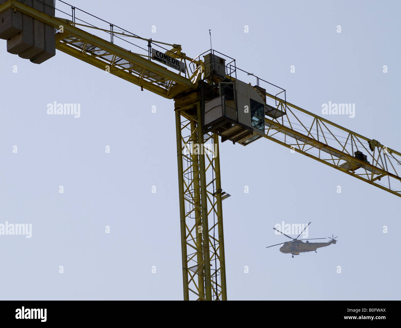 Sky crane helicopter hi-res stock photography and images - Alamy