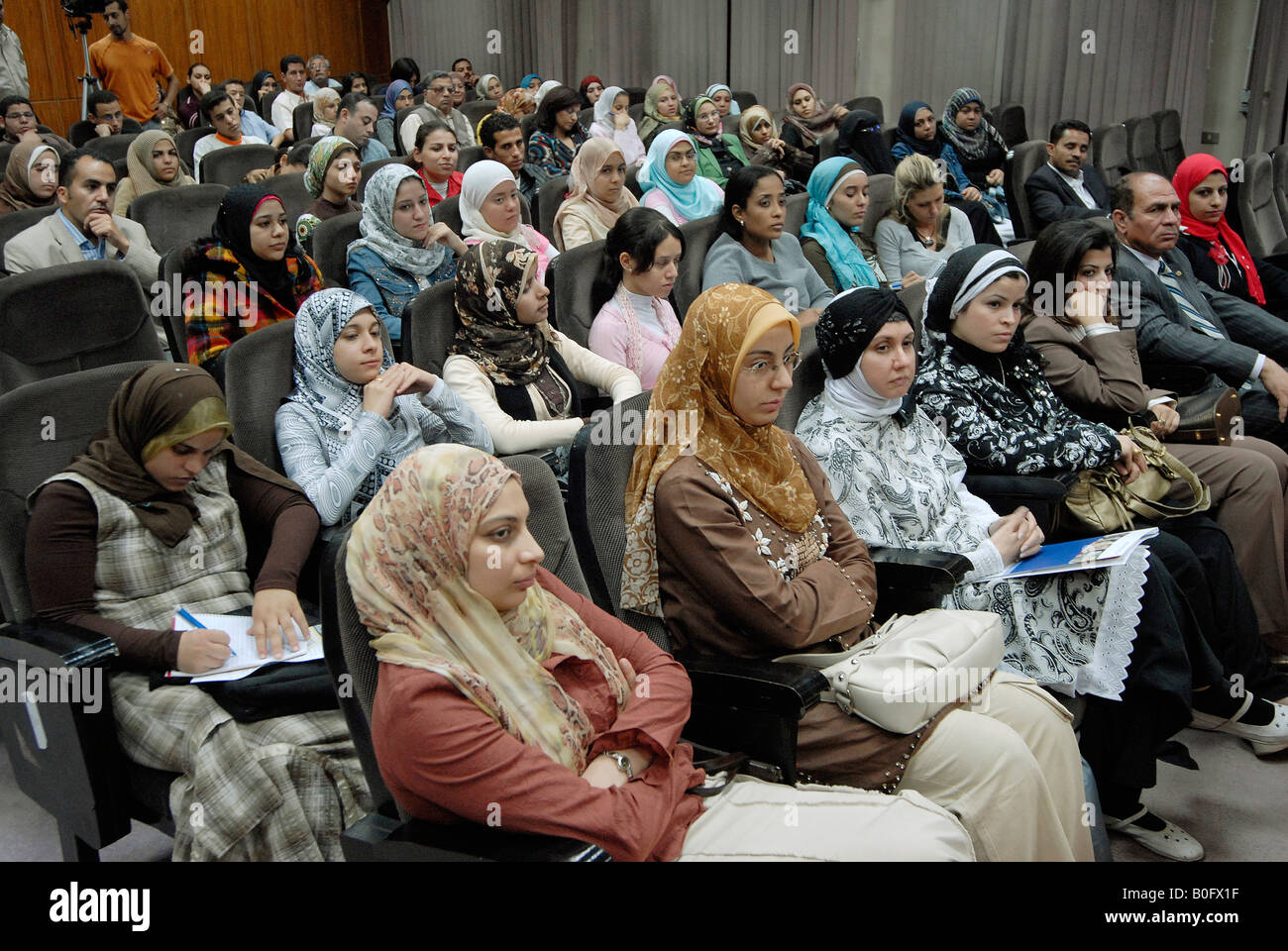 Cairo university hi-res stock photography and images - Alamy