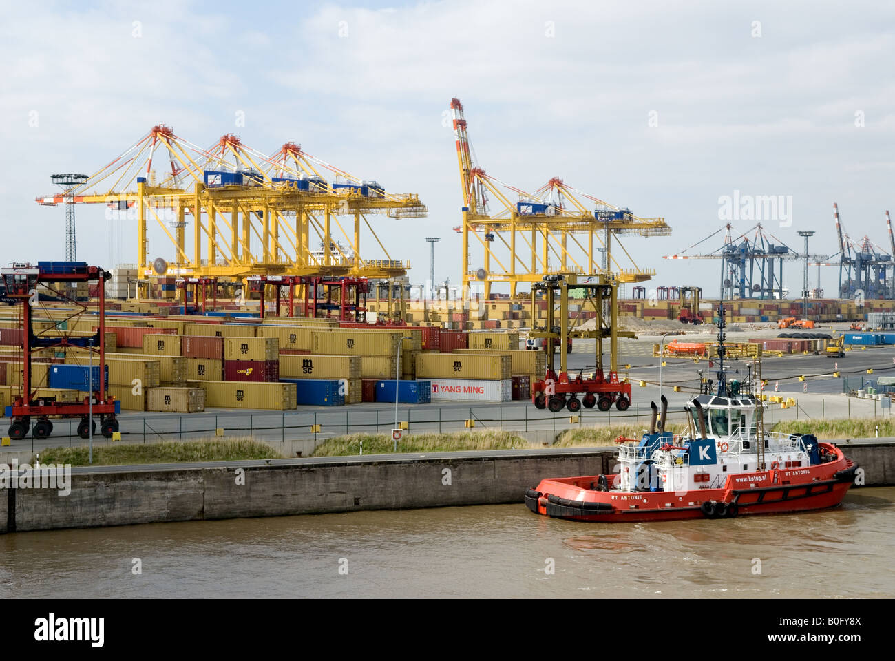 The port of Bremerhaven, Bremen, Germany Stock Photo - Alamy