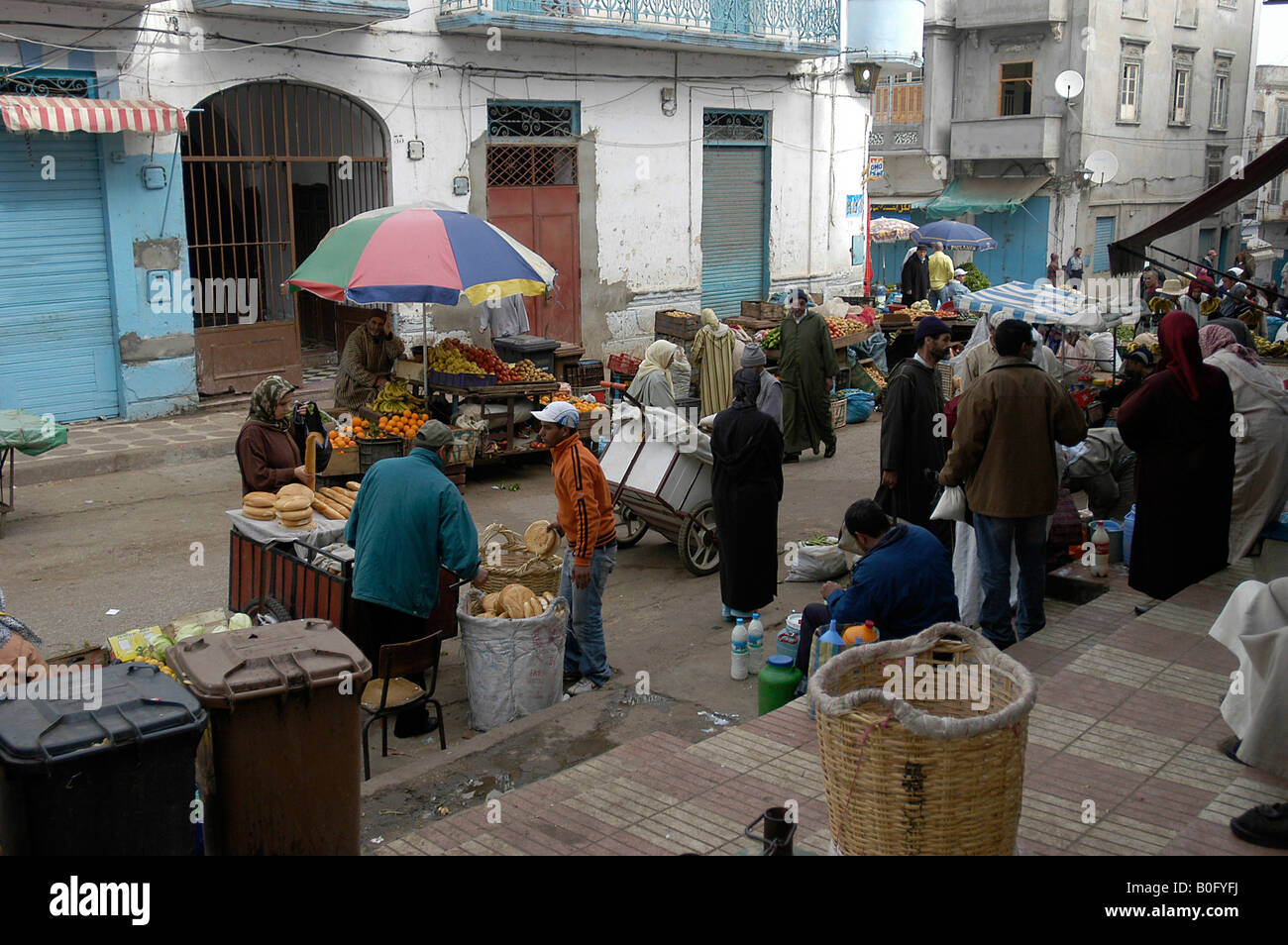 Marche maroc hi-res stock photography and images - Alamy
