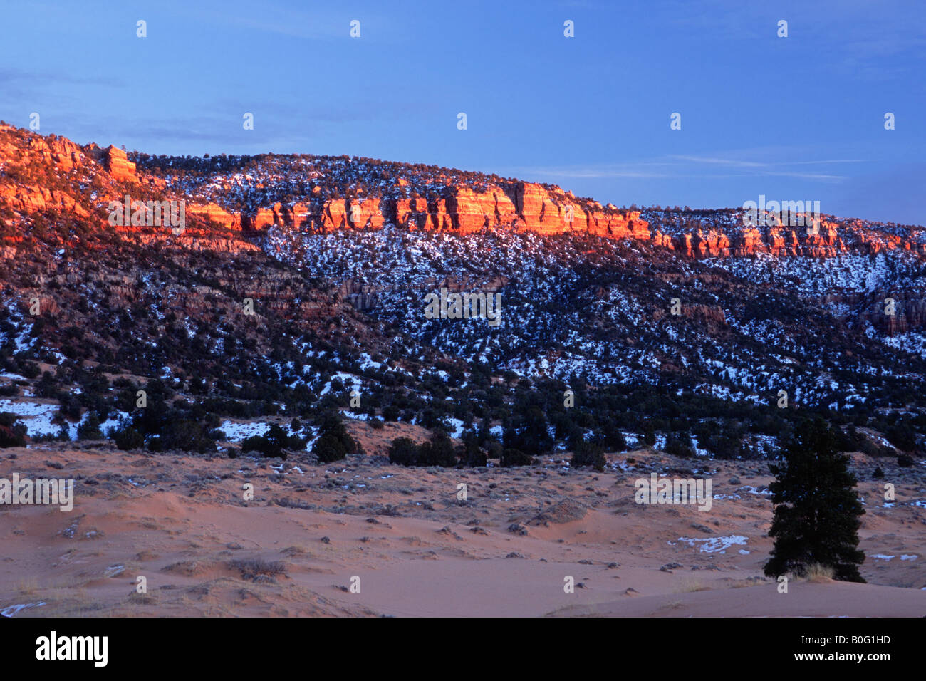 Snow and sand dunes hi-res stock photography and images - Alamy