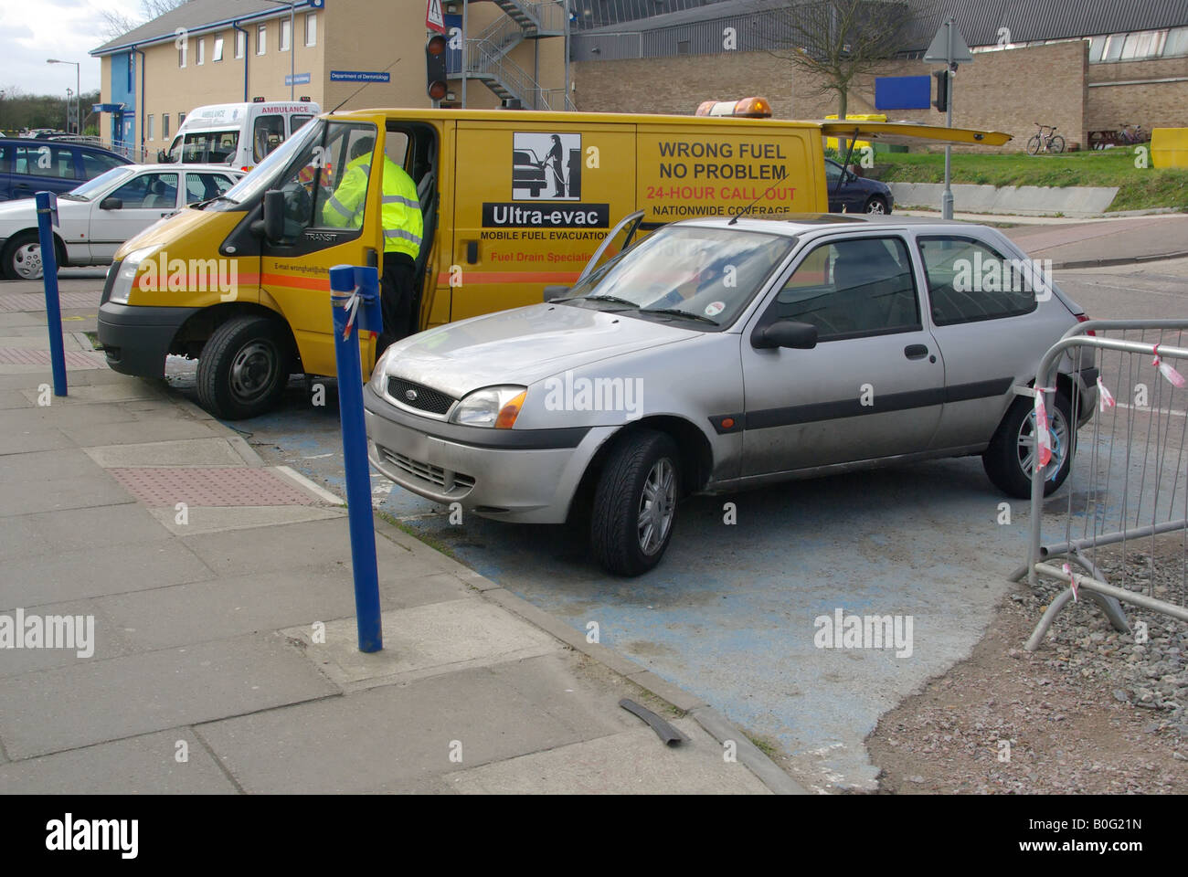 Breakdown in transit hi-res stock photography and images - Alamy