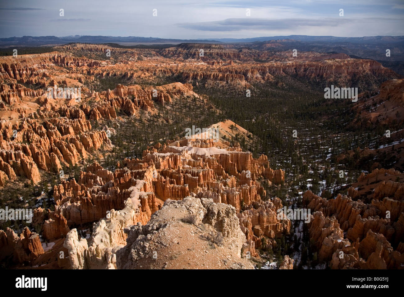 View of Bryce Canyon National Park from Bryce Point Overlook, Utah ...