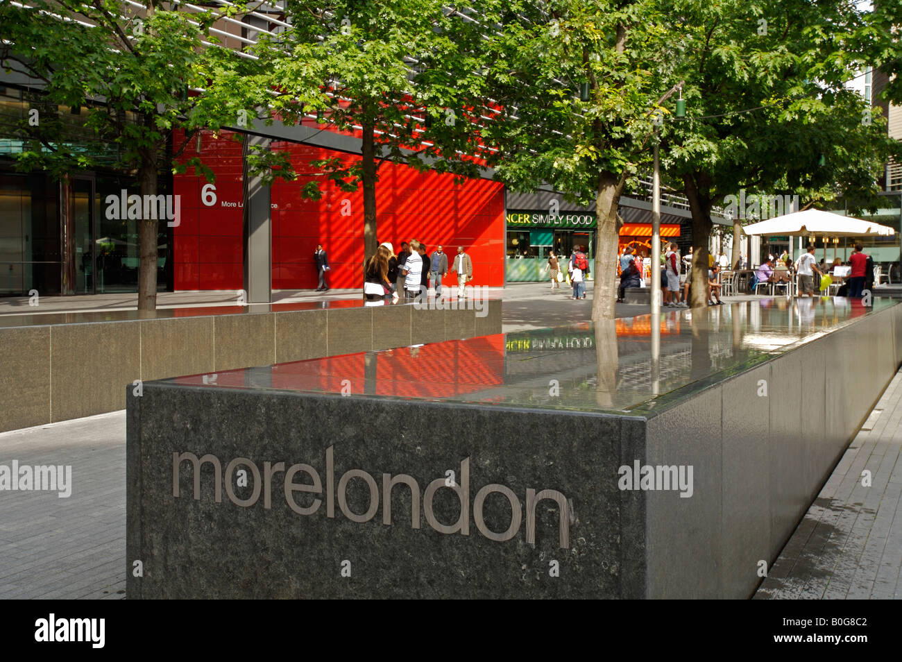 More london water feature hi-res stock photography and images - Alamy