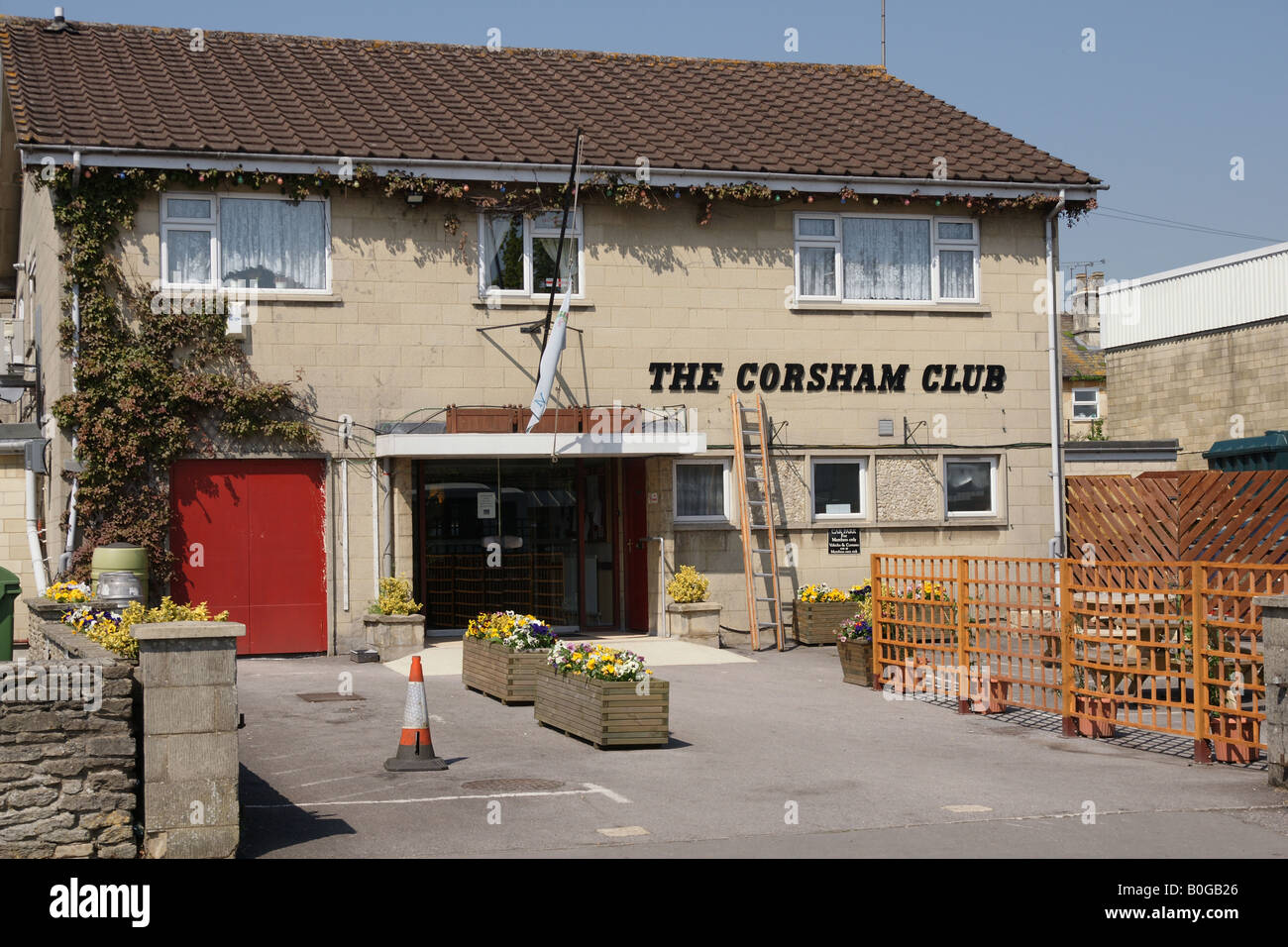 Corsham wiltshire pub hi-res stock photography and images - Alamy
