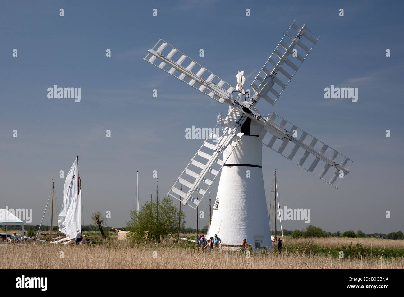 Thurne Dyke windmill Stock Photo - Alamy