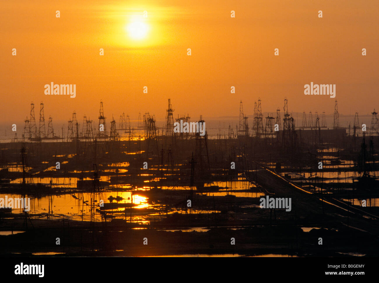 Azerbaijan oil hi-res stock photography and images - Alamy