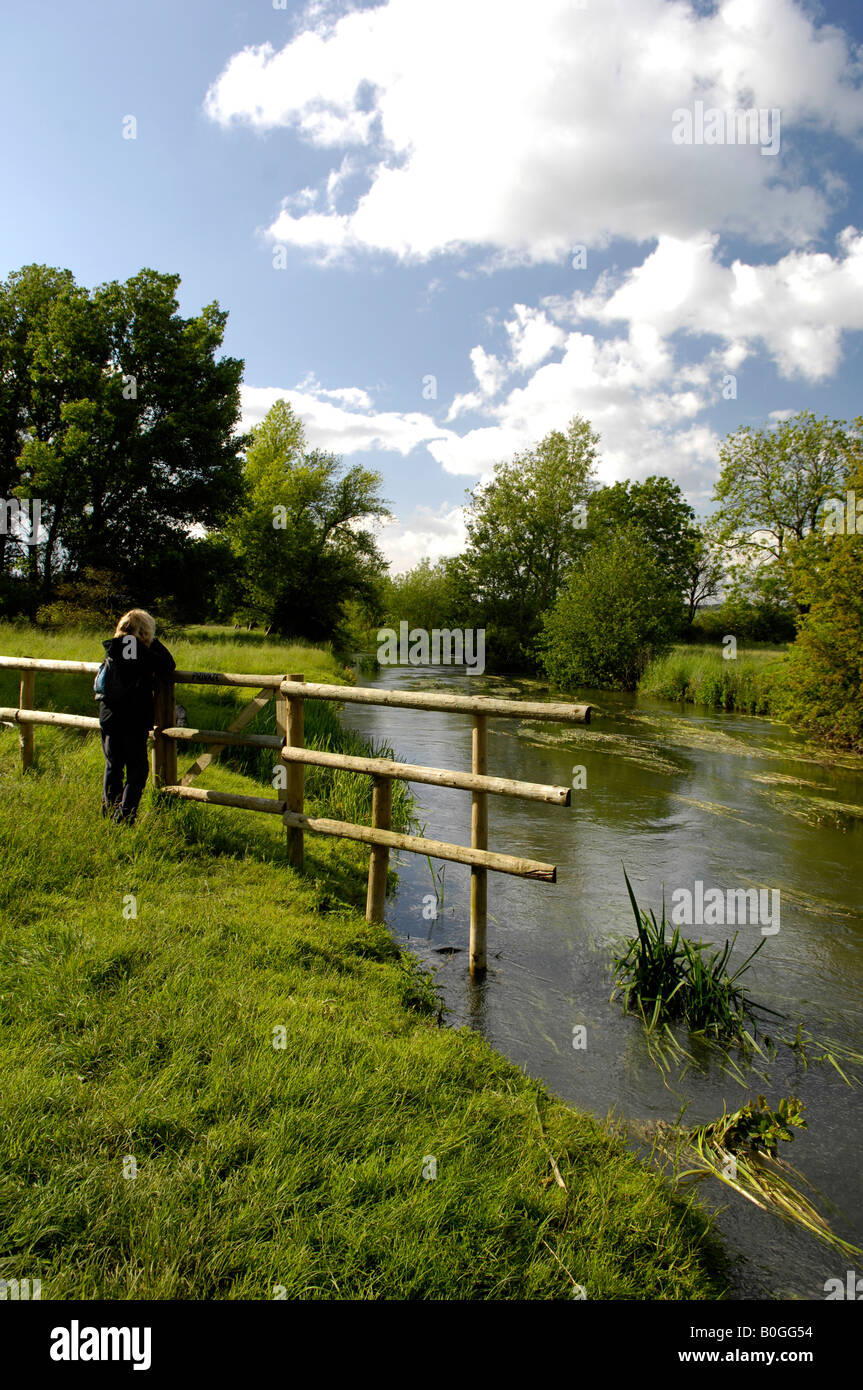 The River Windrush, Oxfordshire, England Stock Photo - Alamy