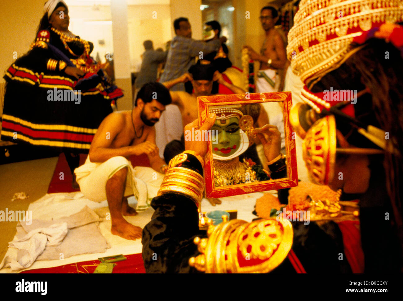 Temple dancers preparing for a performance, India Stock Photo - Alamy