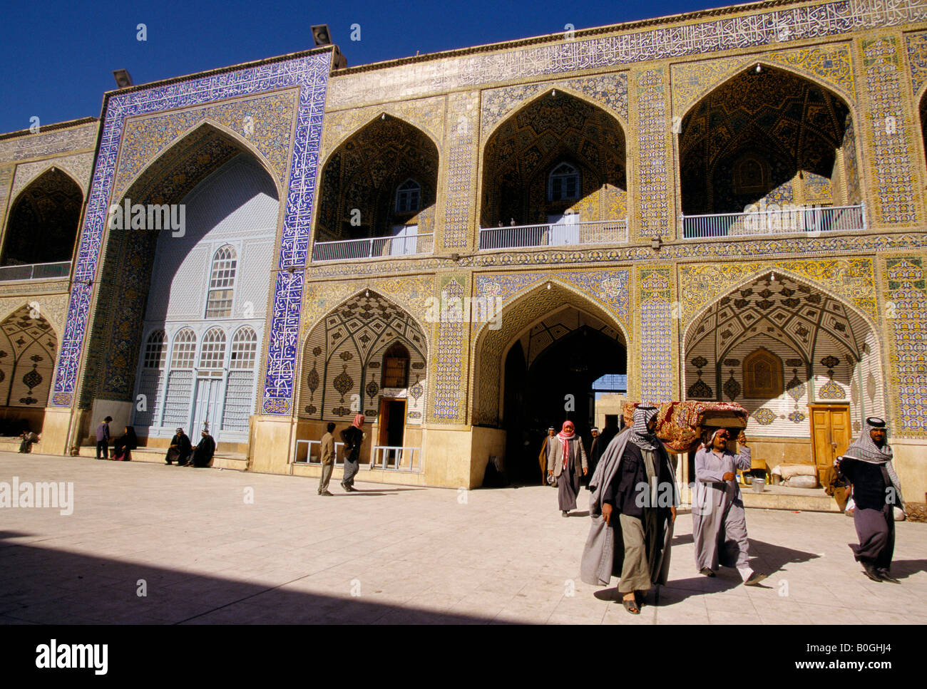 Imam ali mosque najaf hi-res stock photography and images - Alamy