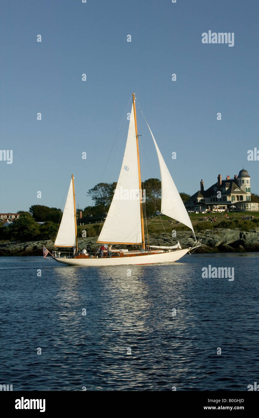 Newport sailing hi-res stock photography and images - Alamy