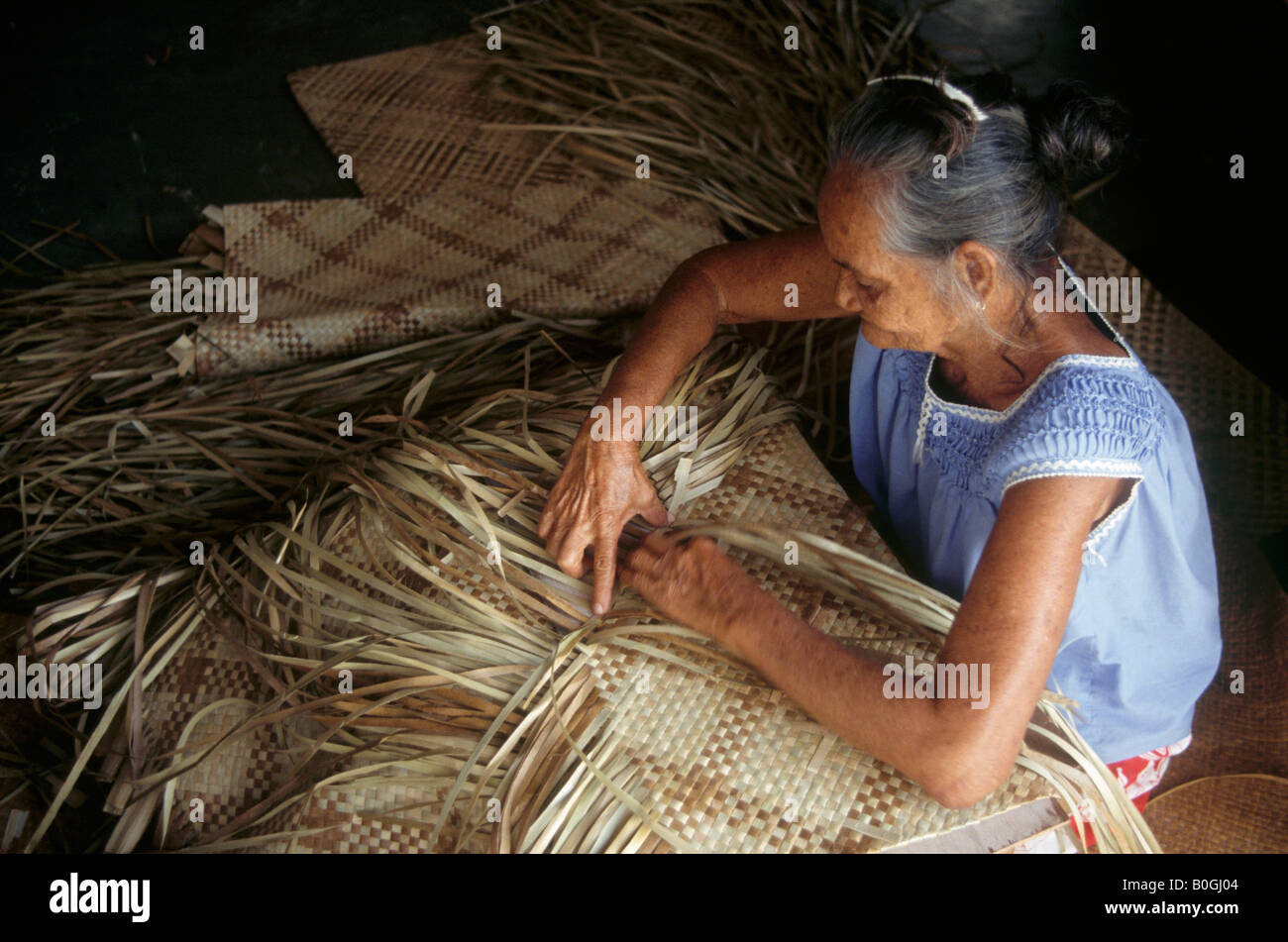 South tarawa people hi-res stock photography and images - Alamy
