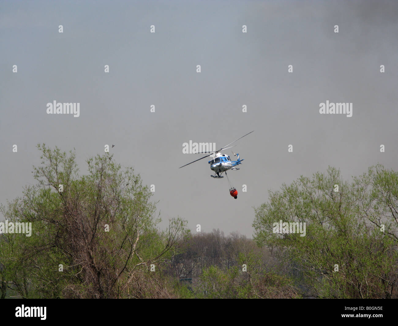Fire fighting helicopter Stock Photo - Alamy