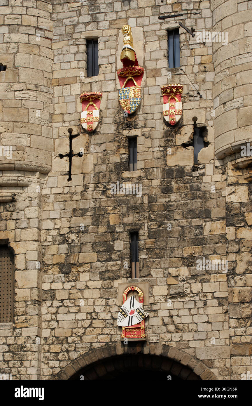 City roman wall hi-res stock photography and images - Alamy