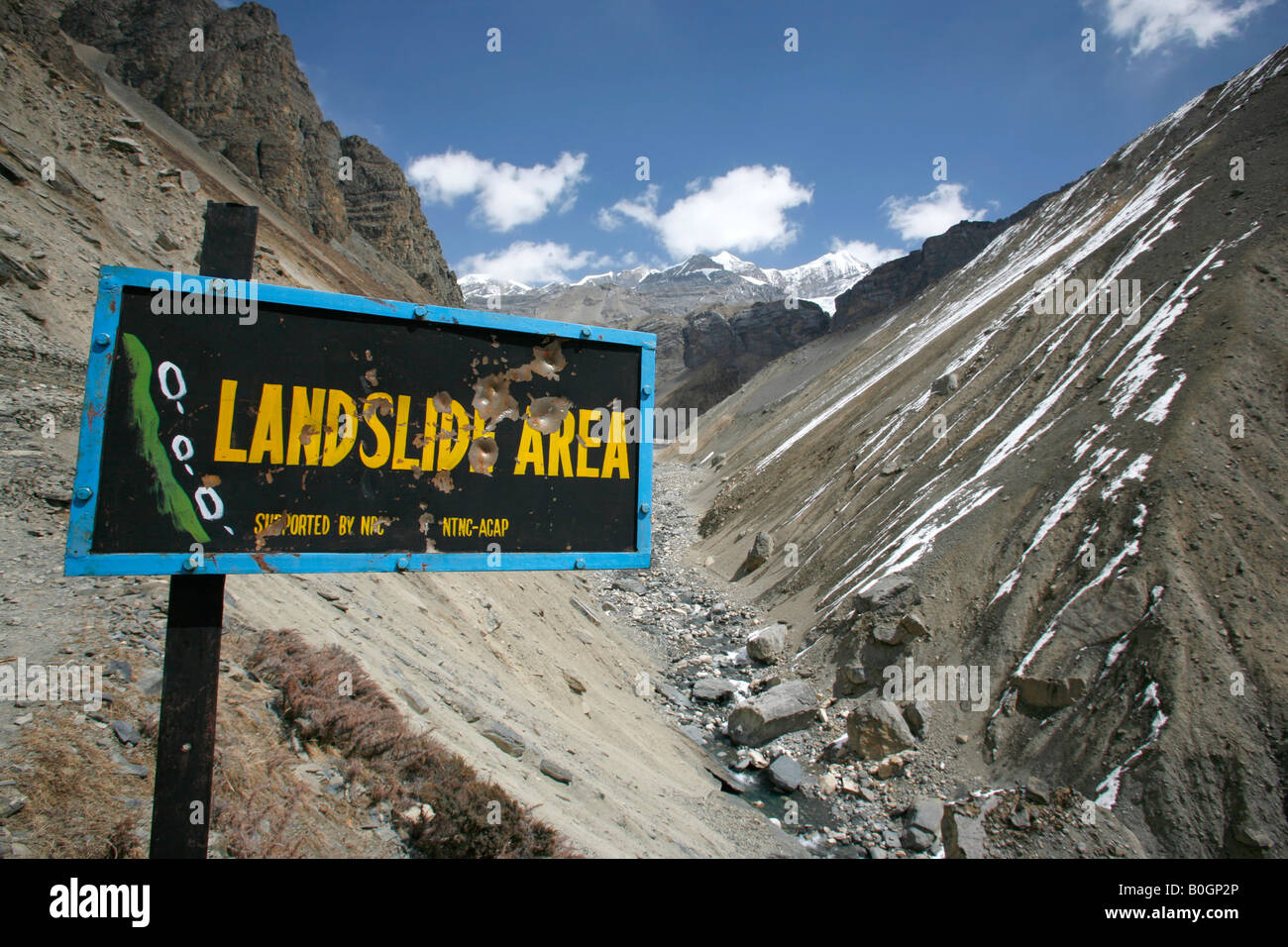 landslide prone area on annapurna circuit nepal Stock Photo - Alamy