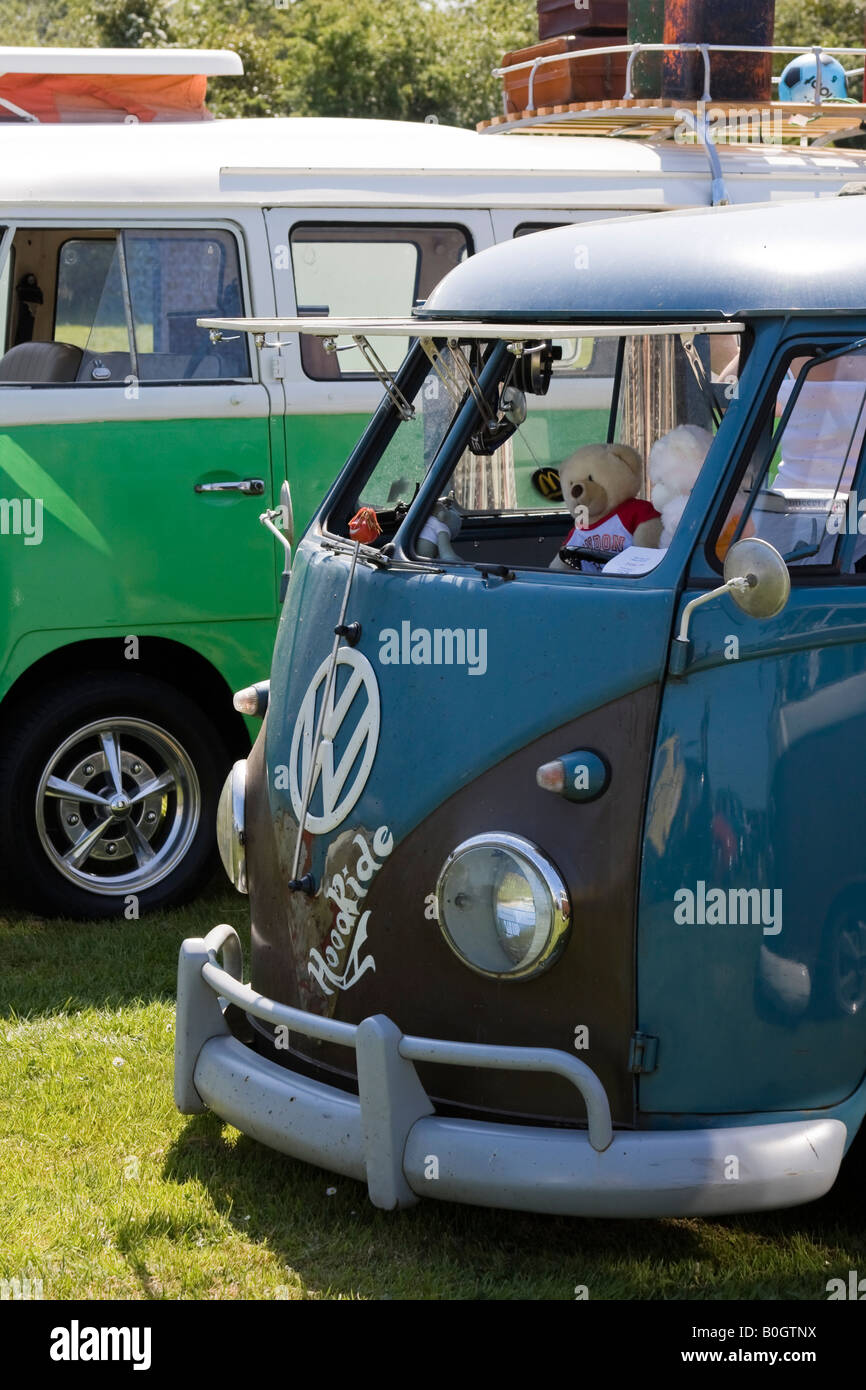 VW Split screen camper vans Stock Photo - Alamy