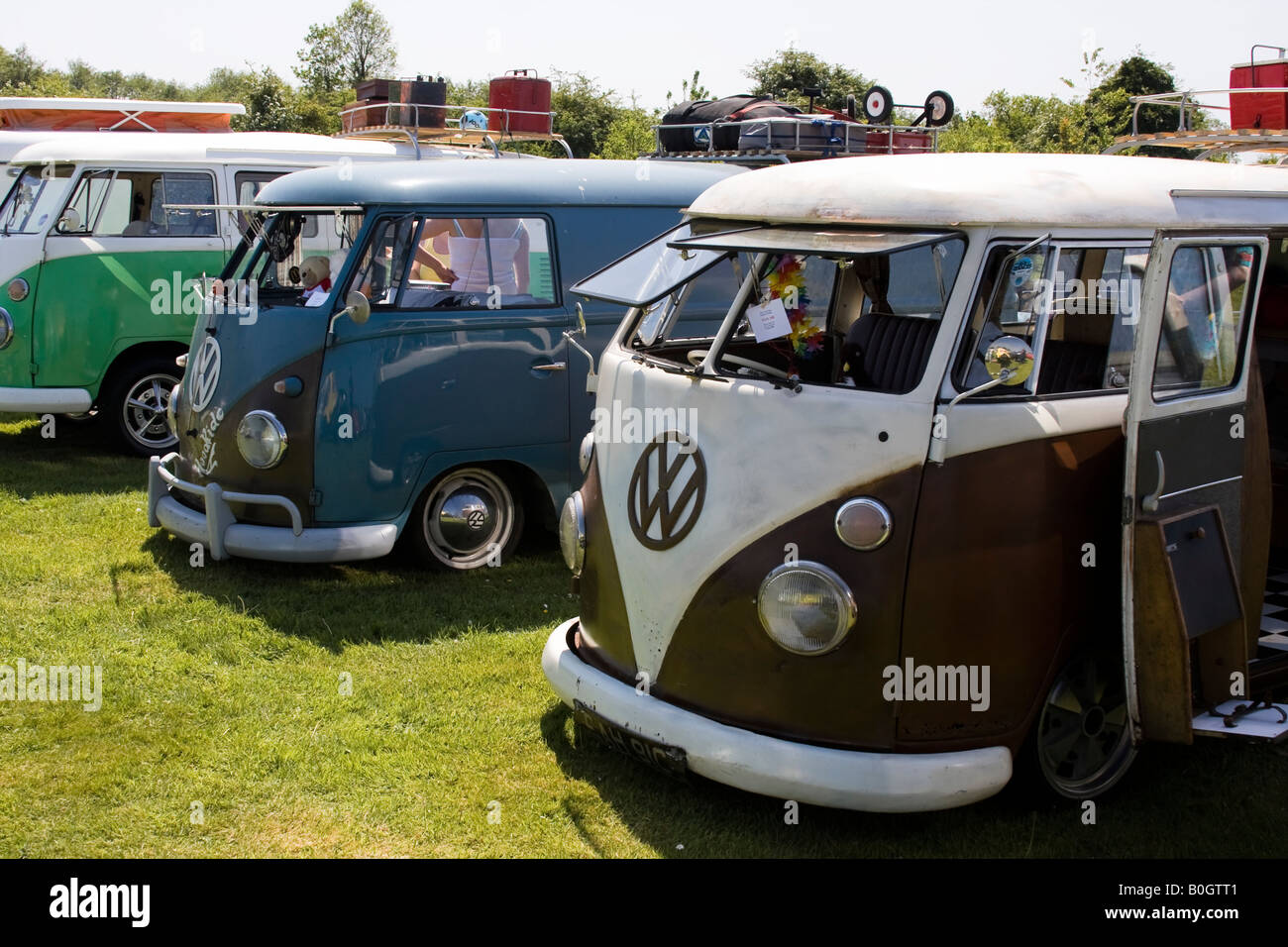 VW Split screen camper vans Stock Photo - Alamy