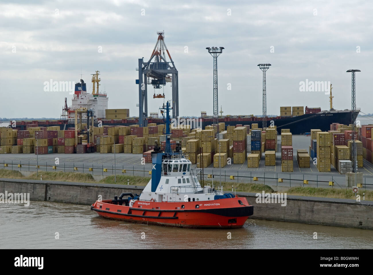 The port of Bremerhaven, Bremen, Germany Stock Photo - Alamy