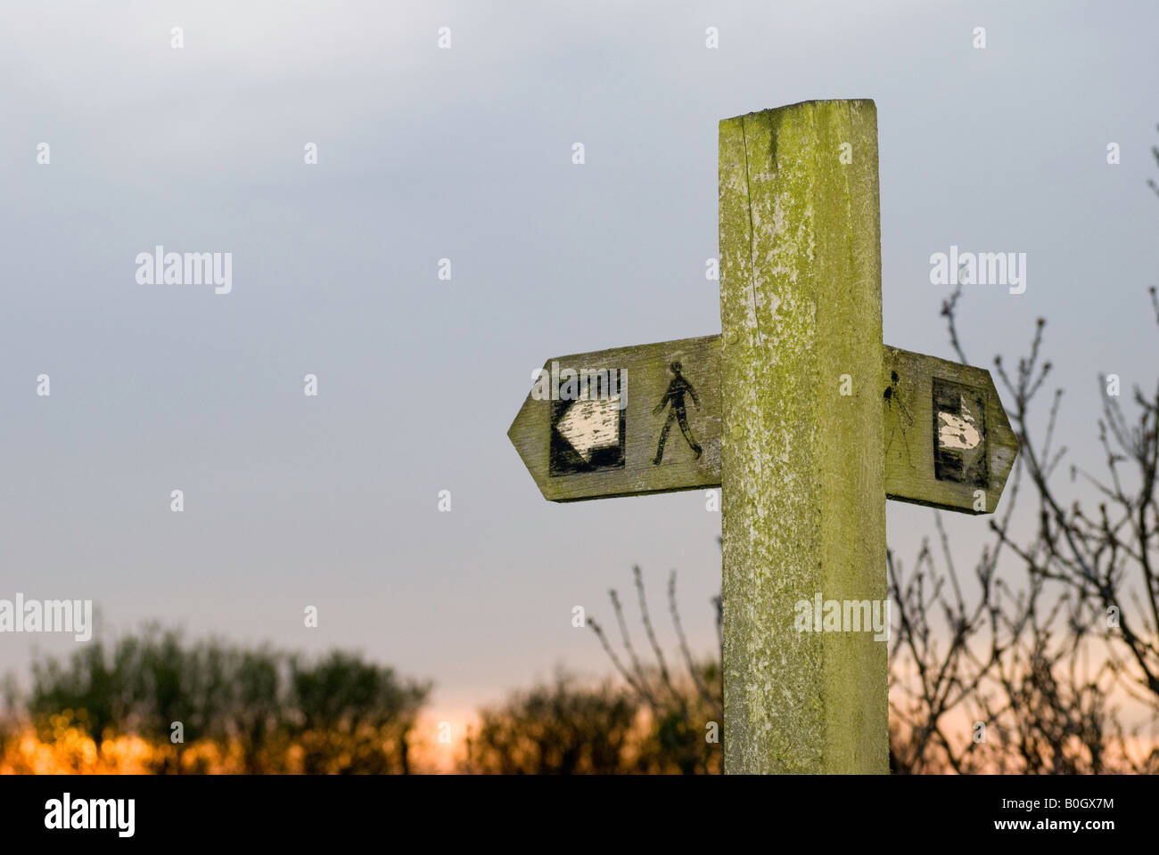 Signpost on public footpath on hi-res stock photography and images - Alamy