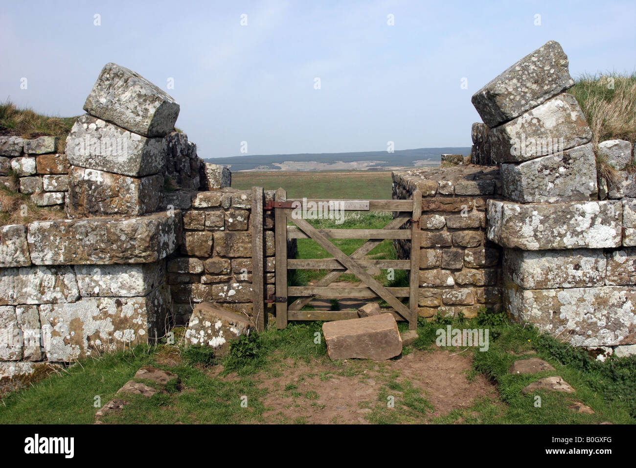 Hadrians wall and milecastle hi-res stock photography and images - Alamy