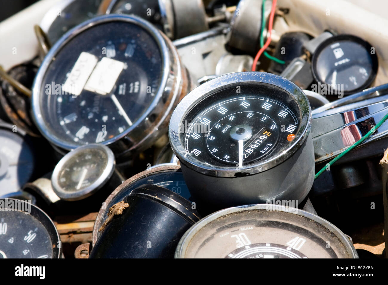 Car speedo hi-res stock photography and images - Alamy