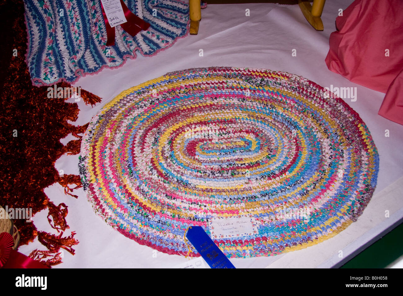 Rag art hi-res stock photography and images - Alamy