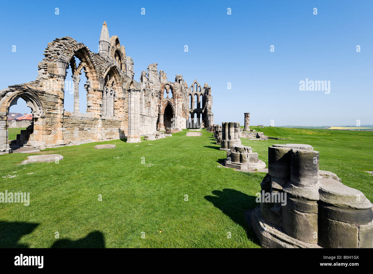 Whitby Abbey, Whitby, East Coast, North Yorkshire, England, United ...